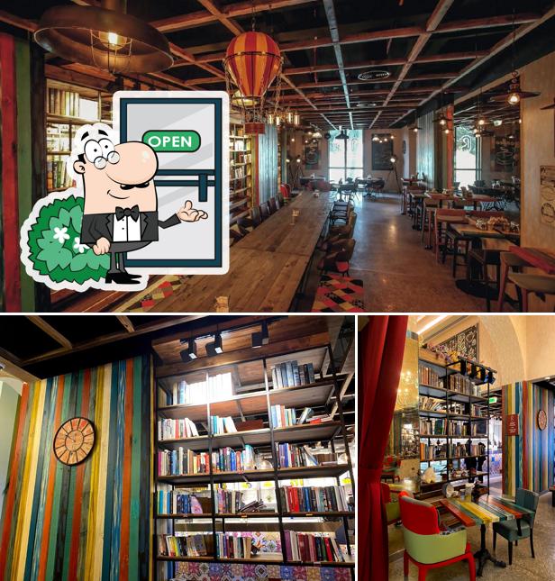 Revo Cafe and Bar at Oaks Ibn Battuta Gate Hotel Dubai, Dubai - Carta ...