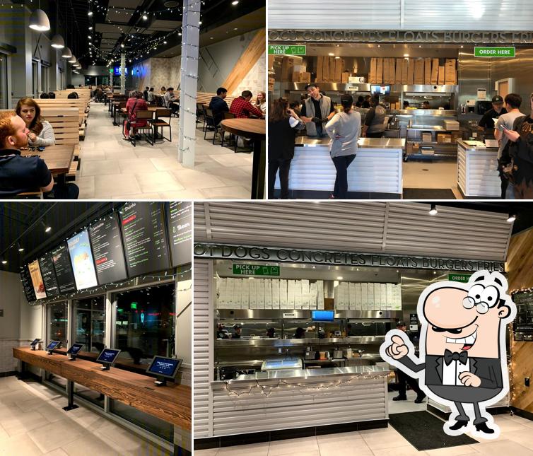 Shake Shack Addison, Dallas - Restaurant menu, prices and reviews