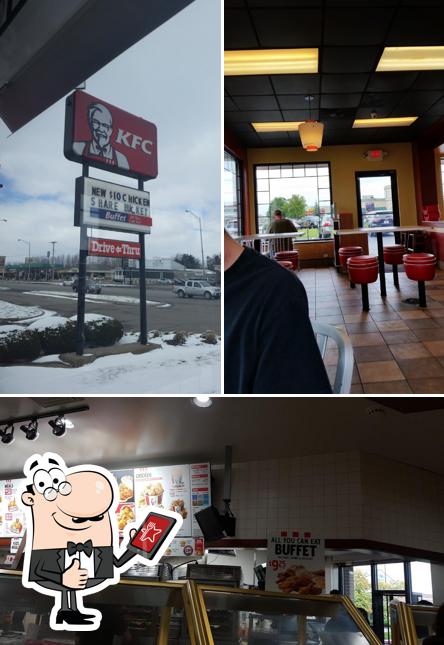 KFC, 1101 W Seventh St in Auburn - Restaurant menu and reviews