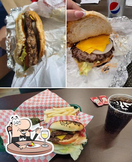 La Central Burger, Ciudad Juarez - Menú del restaurante, precios y reseñas