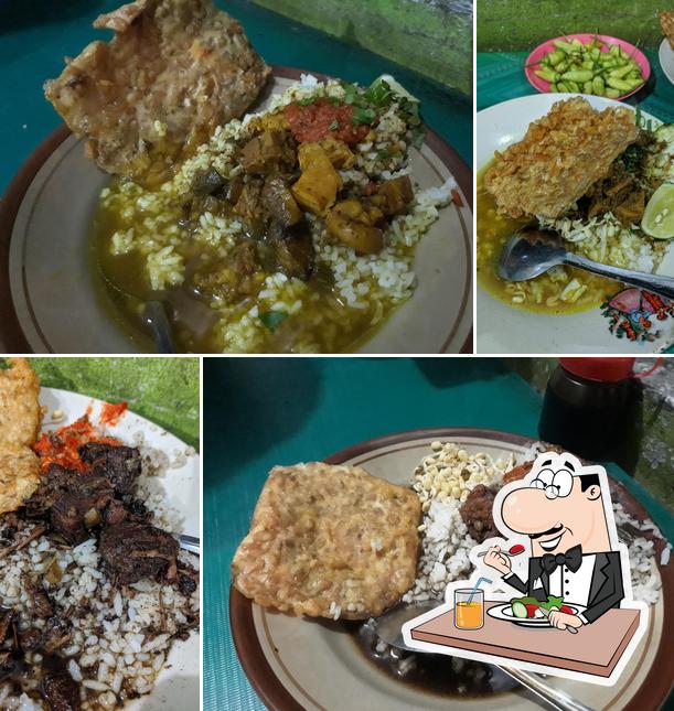 Rawon & Soto Bu Wolo restaurant, Madiun - Restaurant reviews