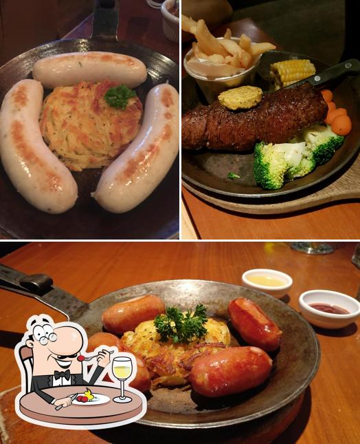 Table 18 Bar & Restaurant, Hong Kong, APM Mall Level UC1 - Restaurant ...
