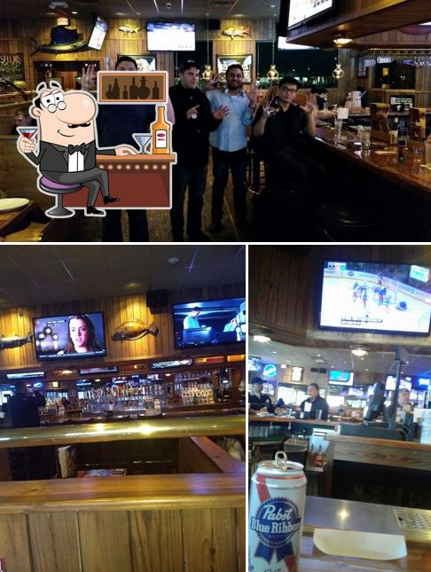 Miller's Ale House in Commack - Restaurant menu and reviews