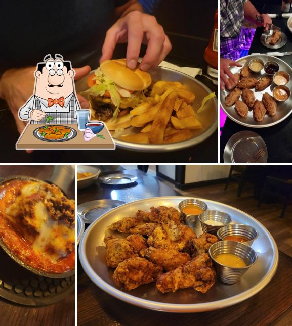 Cast Iron Bar & Grille, Canal Fulton - Restaurant menu, prices and reviews