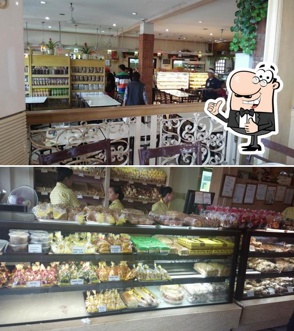 Jech's Bakery & Restaurant, Calasiao - Restaurant reviews