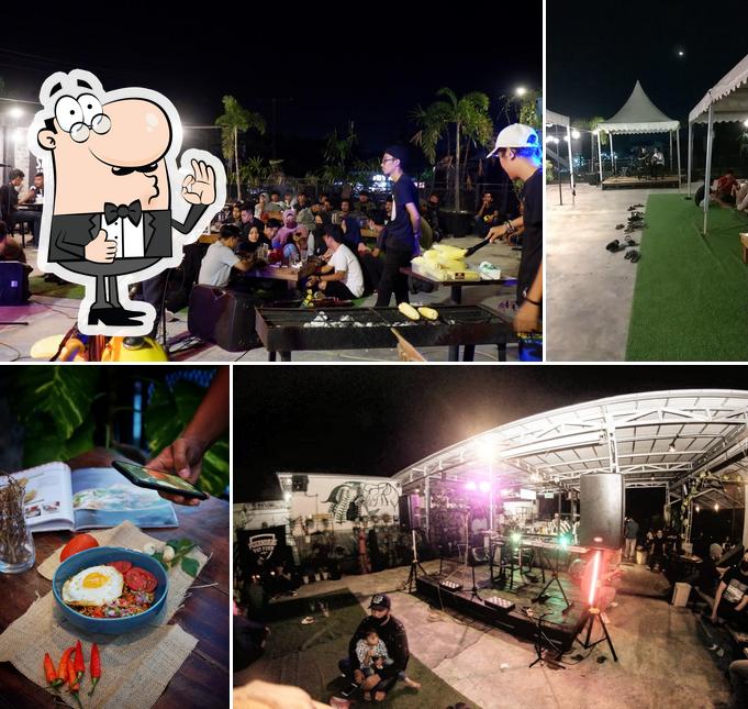 Madangkara Rooftop cafe, Pekanbaru - Restaurant reviews