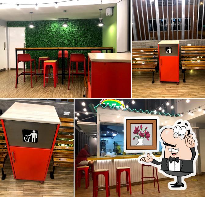 Mr. Taco restaurant, Pueblo Libre, Av Antonio José de Sucre 992 ...