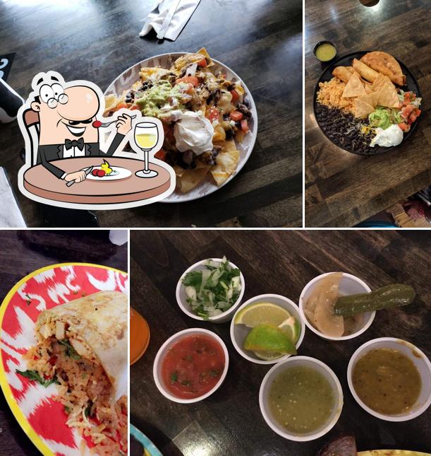 Mucho Mas, Michigan City - Restaurant menu, prices and reviews