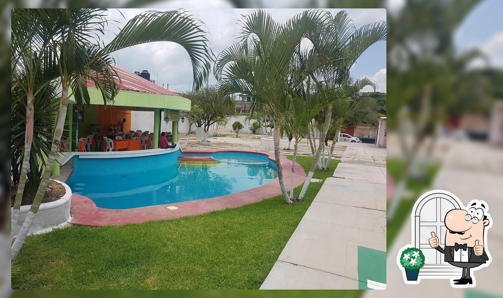 La doce restaurant mariscos & botanas con alberca, Tuxtla Gutiérrez ...