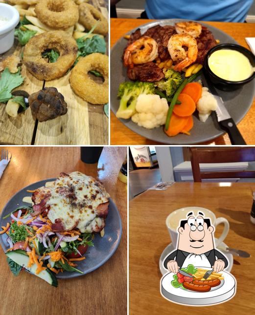 Bomaderry Hotel, Bomaderry - Restaurant menu, prices and reviews
