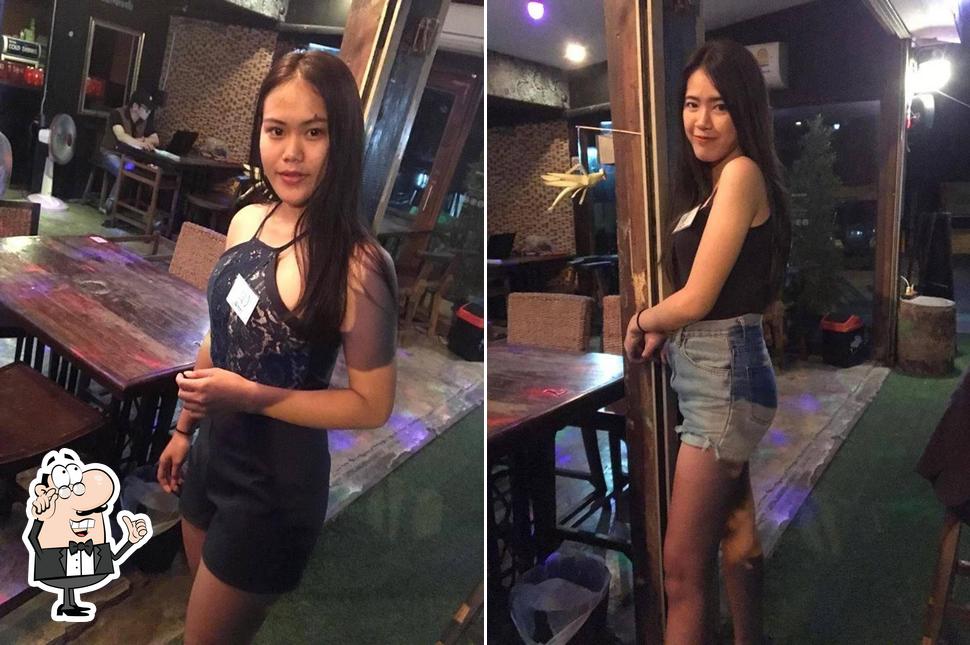 Cute Girl Bar Chiang Mai
