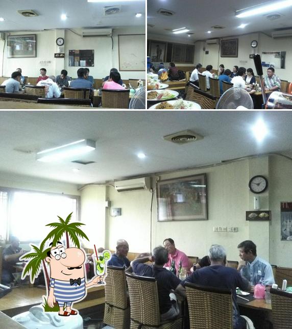 Take Japanese Restaurant, South Tangerang, Jl. Pamulang Permai ...