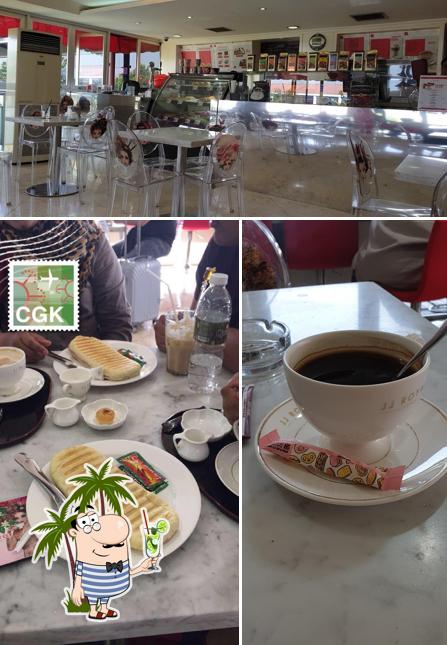 JJ Royal Cafe, Tangerang, Bandara Internasional Soekarno Hatta Terminal ...