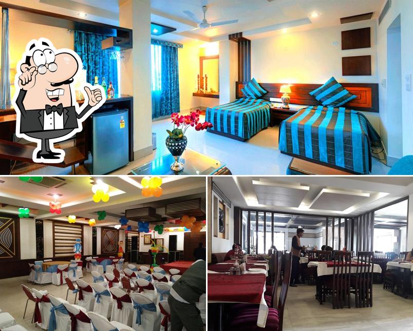 Hotel Royale' Residency, Agra - Restaurant reviews