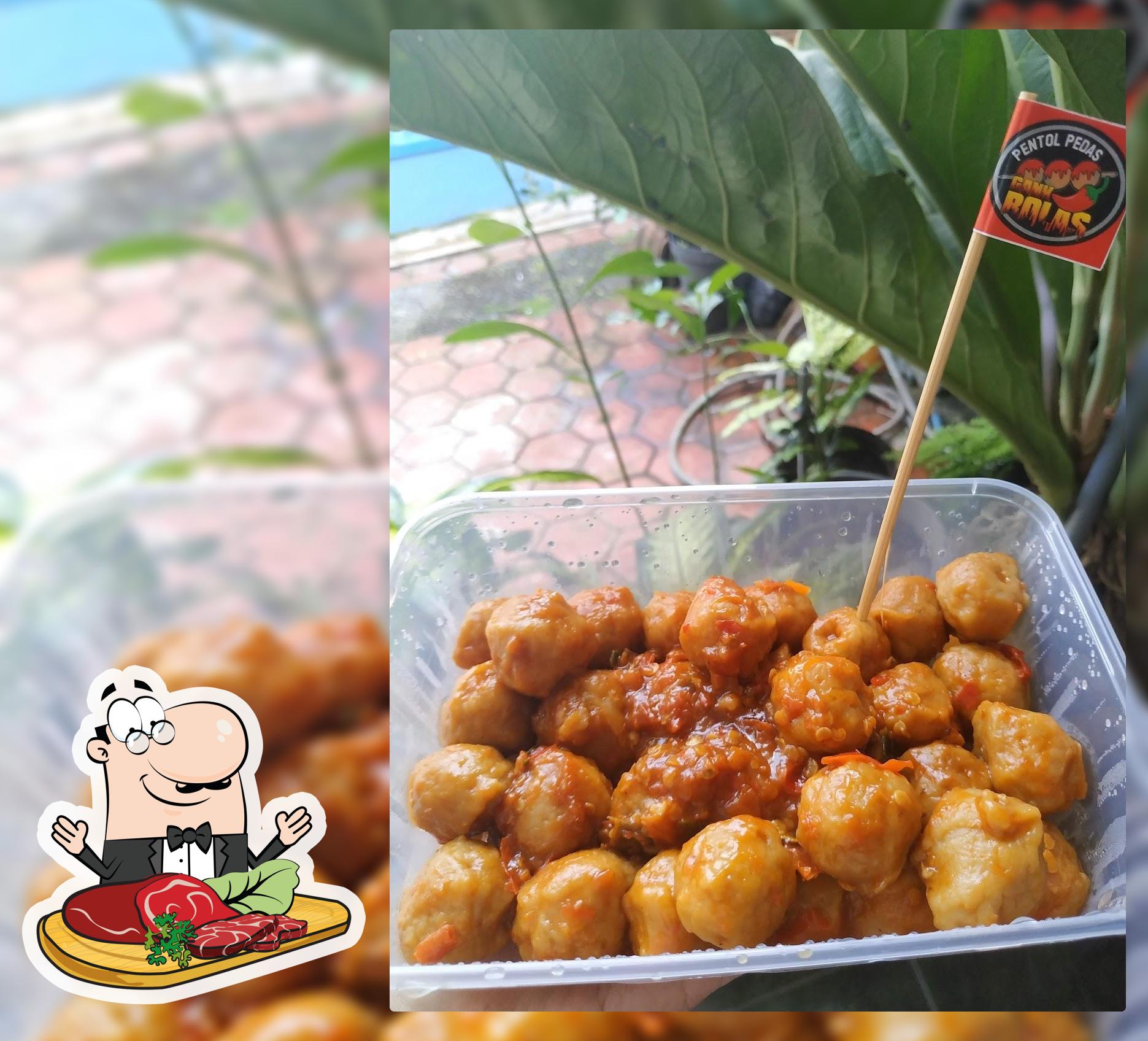Frozen food pentol pedas Gank Rolas cafe, Malang - Restaurant reviews