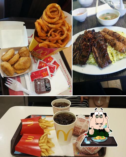 McDonald's Fort Boni 32nd St, Taguig - Restaurant menu, prices and reviews