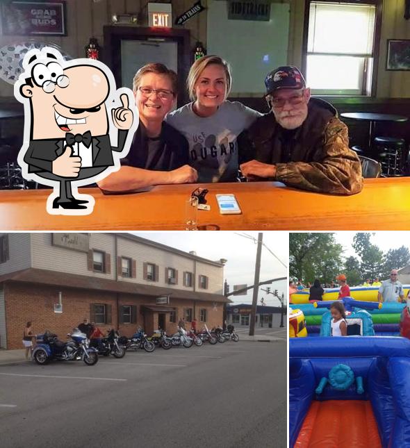 Sidetrack Bar & Grill, Celina - Restaurant menu, prices and reviews
