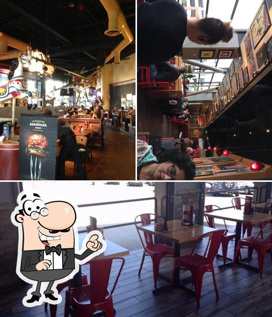 Red Robin Gourmet Burgers and Brews, 401 NE Northgate Way #430 in ...