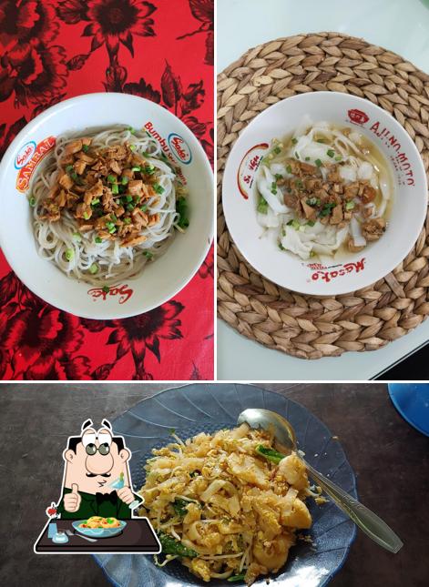 Depot Medan AMI restaurant, Surabaya - Restaurant reviews