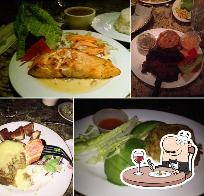 La Casa Del Mofongo, 1447 St Nicholas Ave in New York City - Restaurant ...