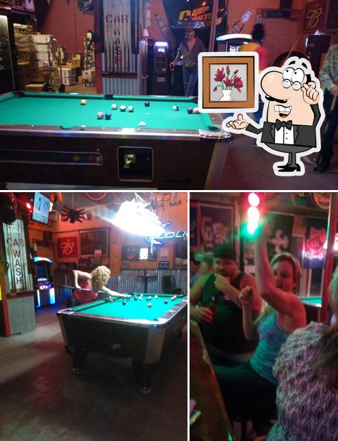 The Shack, 2800 W 9 Mile Rd in Ensley - Restaurant reviews