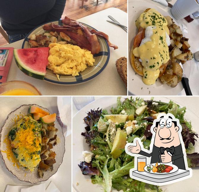 Bluebird Cafe, 13340 US-101 in Hopland - Restaurant menu and reviews