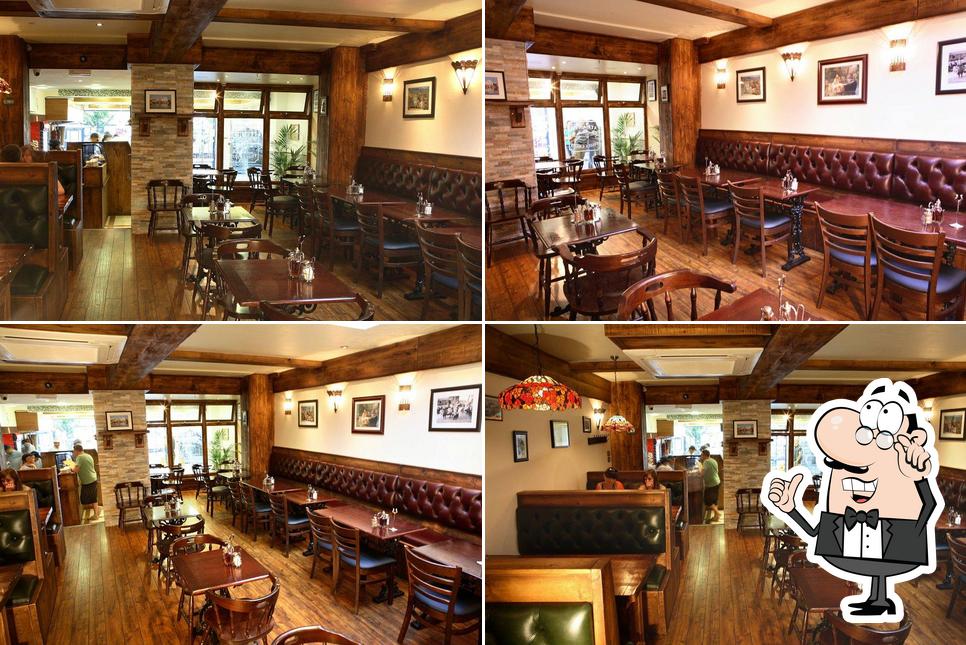 Atlantis Fish Bar, Sutton Coldfield - Restaurant menu, prices and reviews