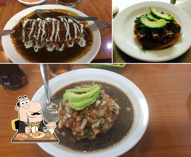 Mariscos Willy restaurant, Hermosillo, Benito Quintana 15 - Restaurant ...