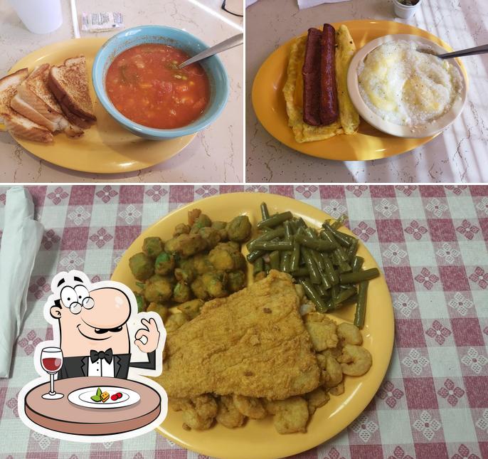 Ashley's Diner, Goldsboro - Restaurant menu, prices and reviews