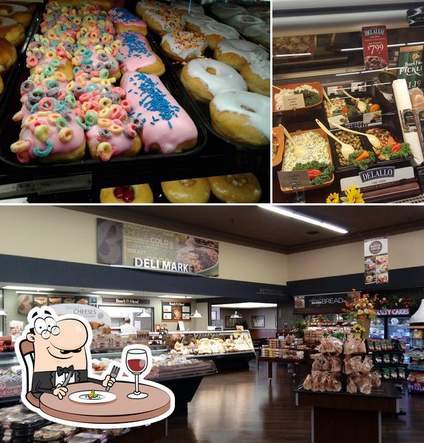 Bashas', 4855 E Warner Rd in Phoenix - Restaurant reviews
