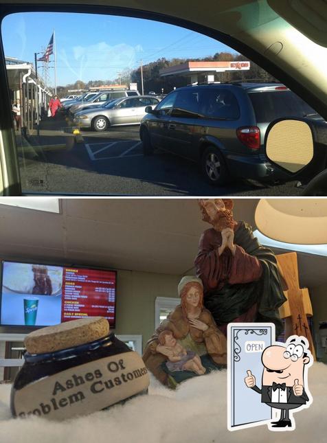 Handi Mart, Albemarle - Restaurant menu, prices and reviews