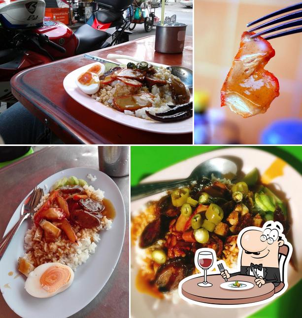 Khao Moo Dang Silom, Bangkok - Menú del restaurante, precios y reseñas