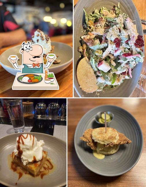 The Macintosh, 2119 E Camelback Rd in Phoenix - Restaurant menu and reviews