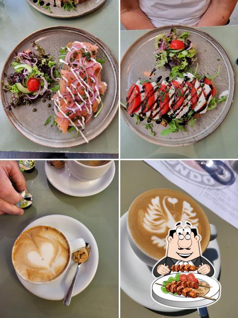 Coffee Mundo The Library, Sittard - Restaurant menu, prices and reviews