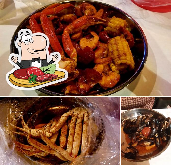 Red Claw Juicy Seafood & Bar, Statesboro - Restaurant menu, prices and ...