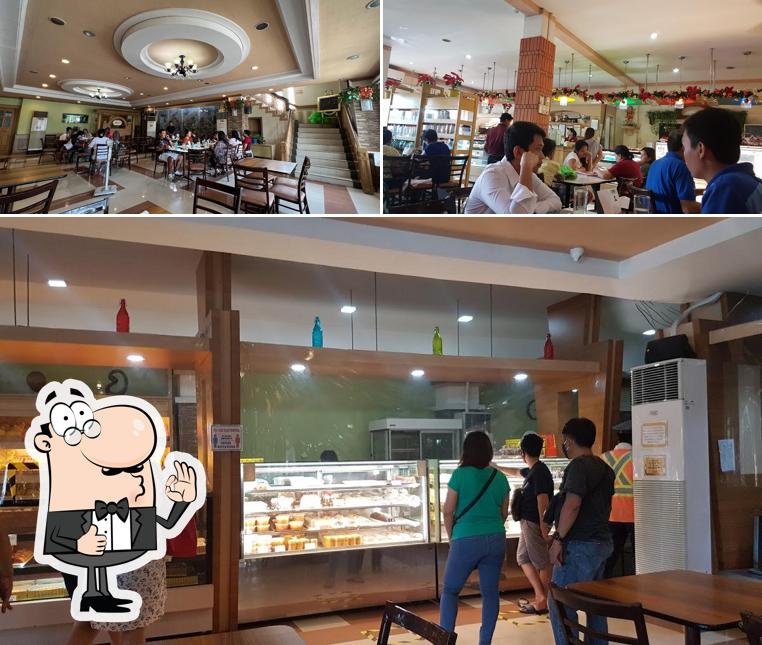Jech's Bakery & Restaurant, Calasiao - Restaurant reviews