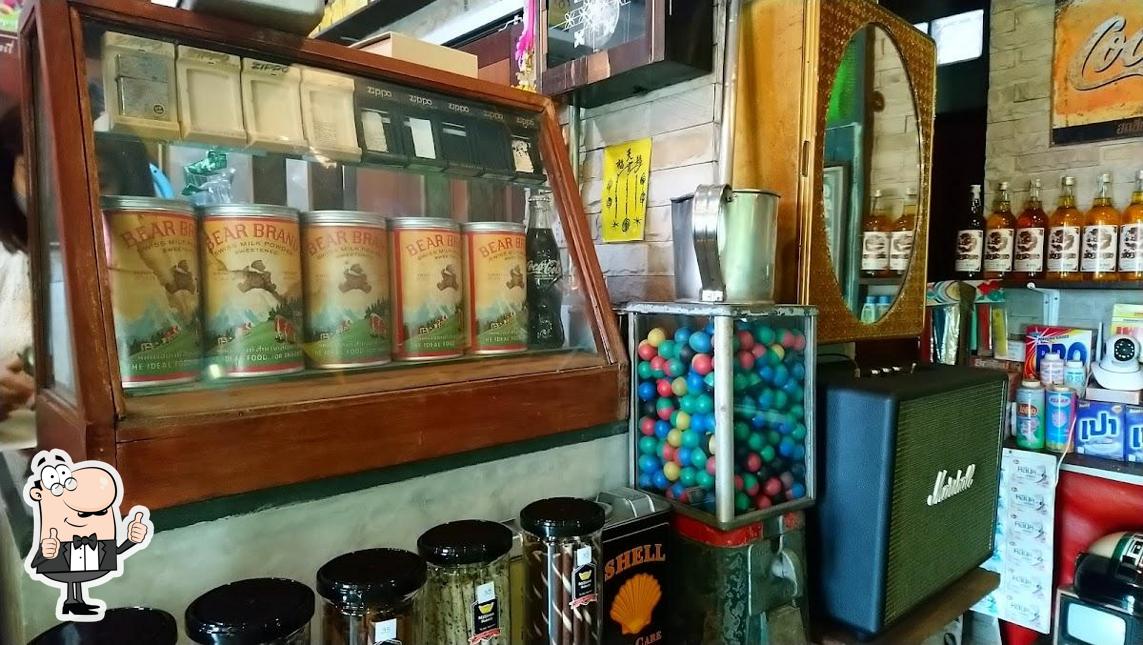 Tree Coffee House, Lat Sawai - Restaurant reviews