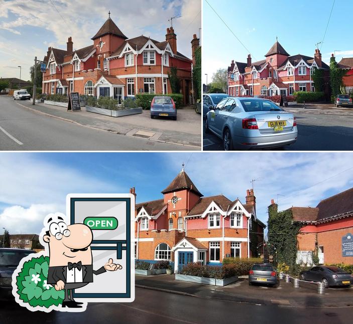 The Blue Anchor, West Byfleet - Restaurant menu, prices and reviews