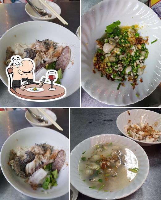 Khao Tom Pla Plaeng Nam - Congee, Bangkok - Menú del restaurante ...