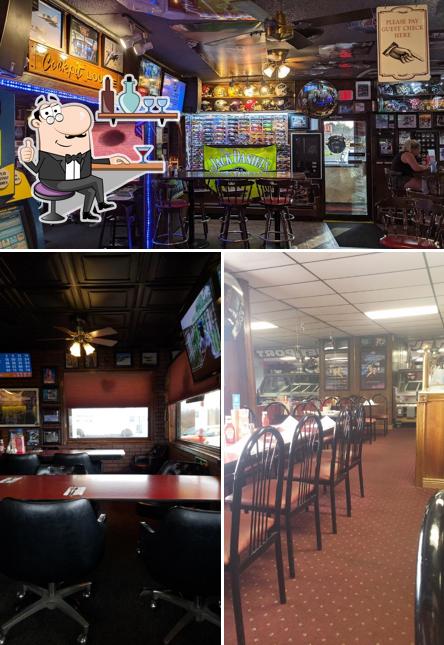 Jet Port in Niagara Falls - Restaurant reviews
