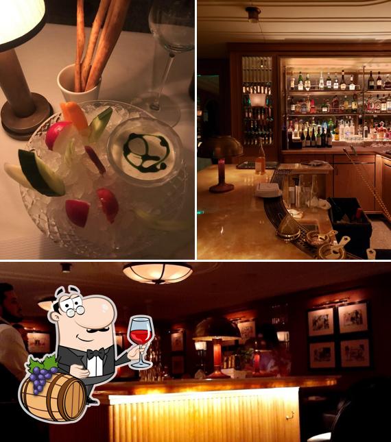 The Surf Club Restaurant in Surfside - Restaurant menu and reviews