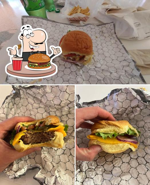 Custom Burger, New York City - Restaurant menu, prices and reviews