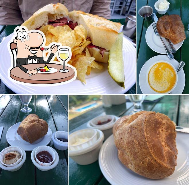 Asticou Inn in Mount Desert - Restaurant reviews