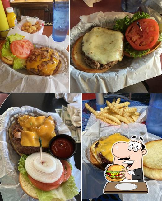 Blue Moon Bar & Grill, Madison - Restaurant menu, prices and reviews