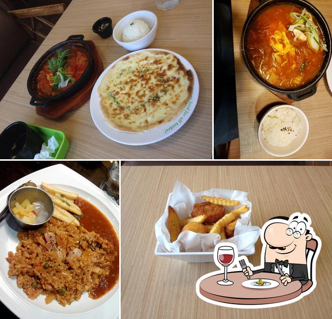 HAN'S DELI, Seoul, 서대문구 신촌역로 39 - Restaurant reviews