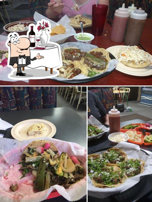 Taqueria Chango, Omaha - Restaurant menu, prices and reviews