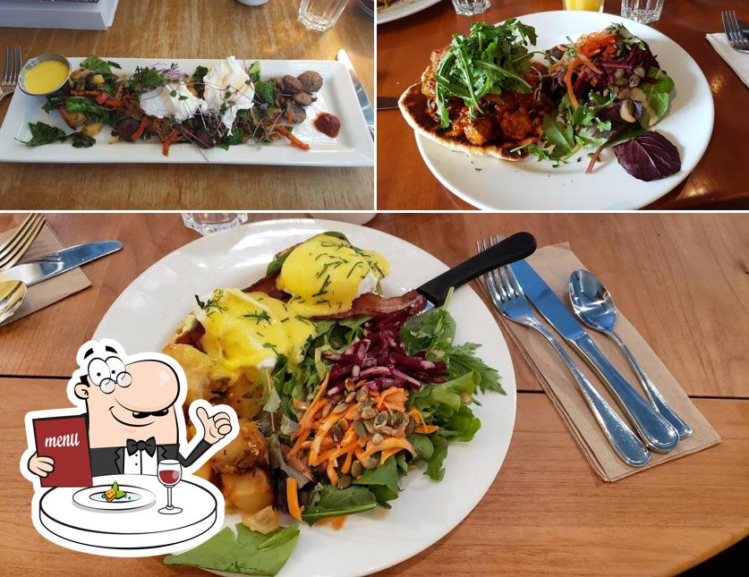 Aphrodite's Organic Cafe, Vancouver - Restaurant menu, prices and reviews