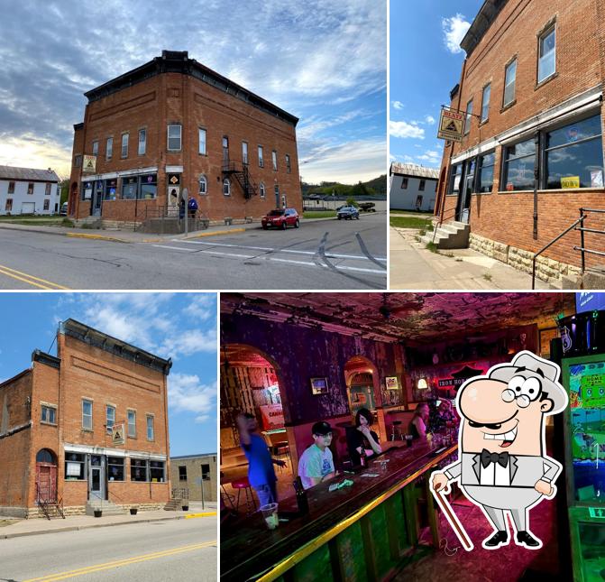 Iron Horse Saloon in Viola - Restaurant reviews