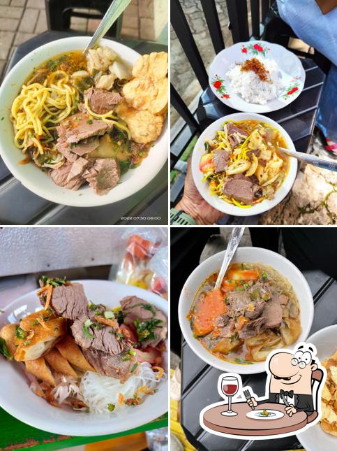 Soto Mie Bogor Pak Sulaeman (Ganesha Operation) Tebet restaurant, South ...