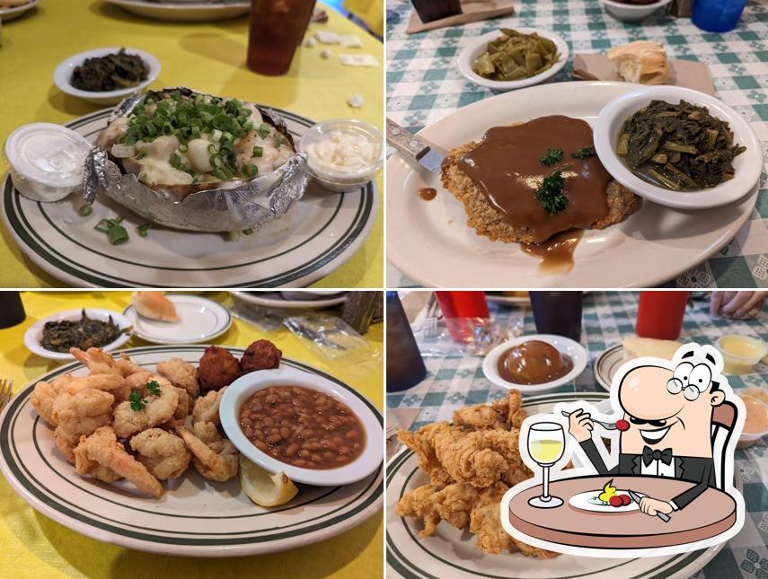 Mr Spuds in Fairhope - Restaurant menu and reviews